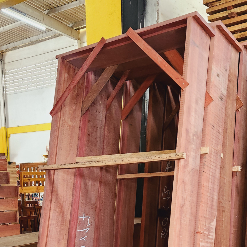 Forra de Madeira Maçaranduba – 60/70/80 x 210 cm – Bosio Madeiras